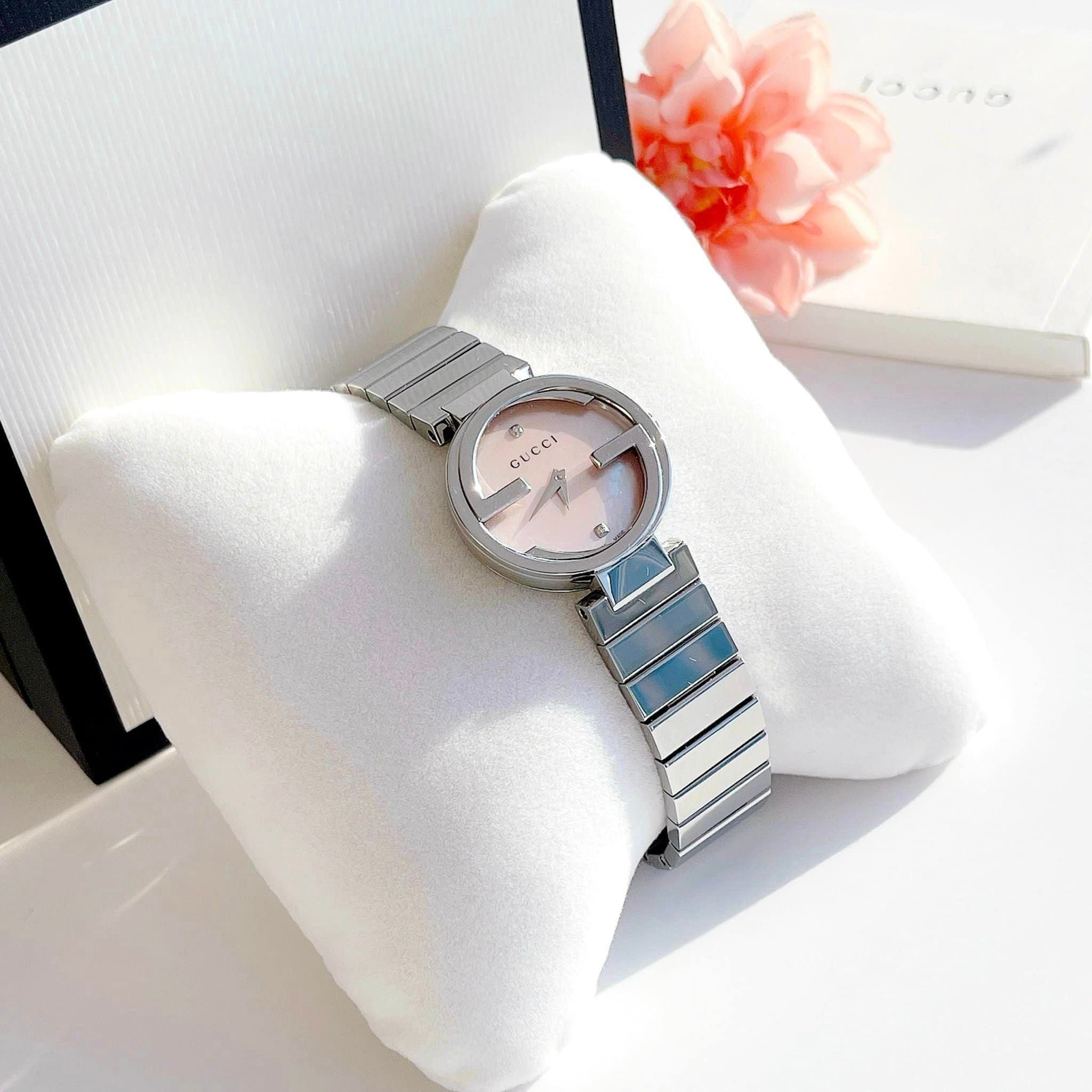 Gucci Interlocking Diamond Mother of Pearl Dial Silver YA133505 29mm ...