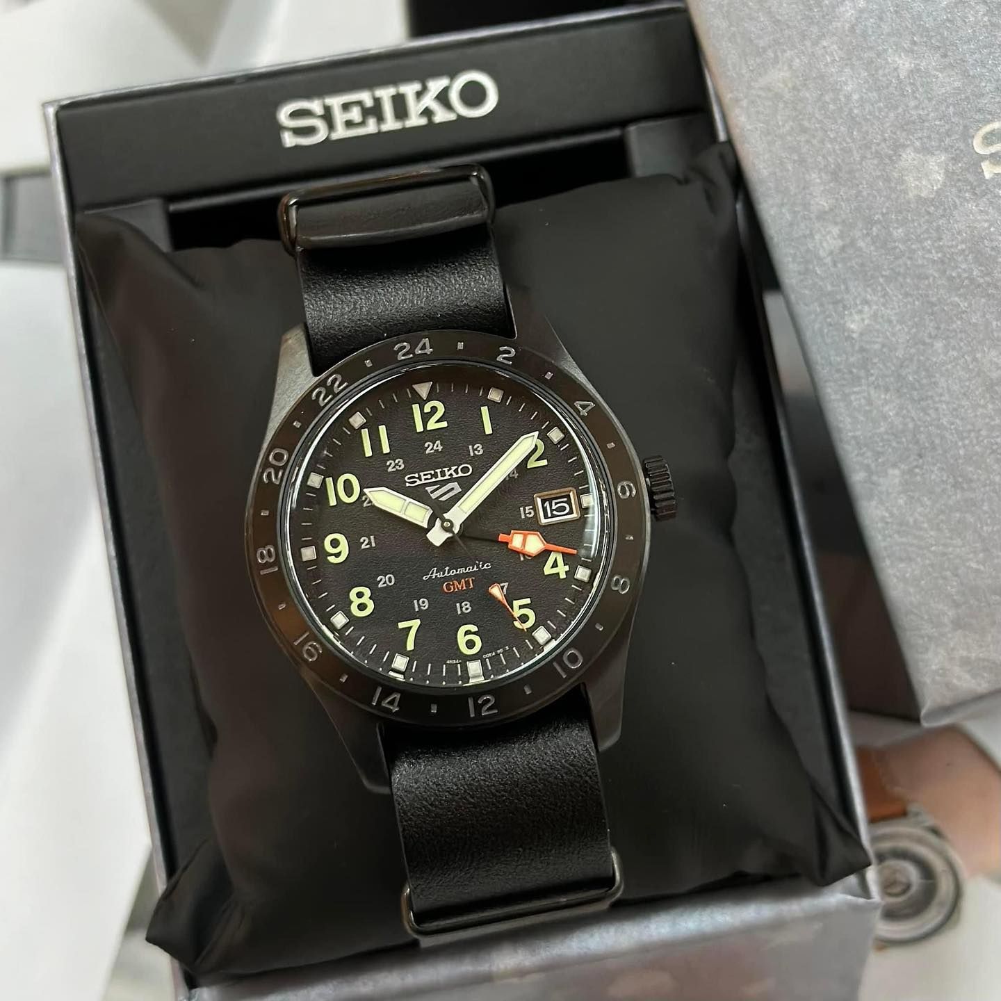 Seiko 5 Sports Field GMT SSK025K1 ( SSK025 ) 39.4mm - Đồng Hồ Nam ...