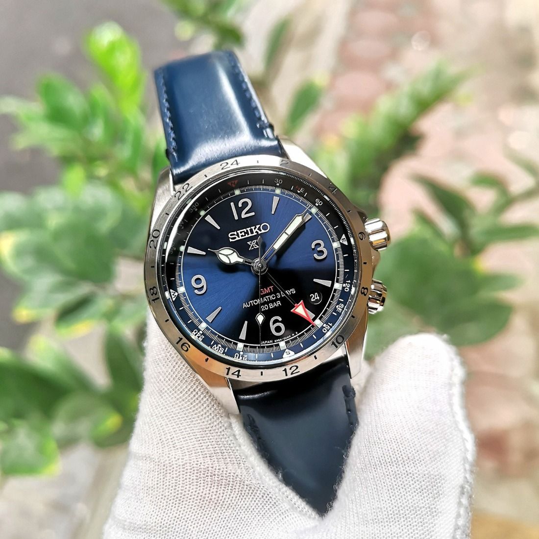 Seiko Prospex Alpinist GMT Blue Dial SPB377 - Đồng Hồ Nam – PhongWatch