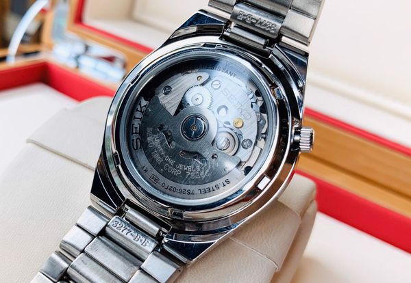 Seiko 5 SNK617K1 ( SNK617 ) - Đồng Hồ Nam - Chính Hãng Giá Tốt – PhongWatch