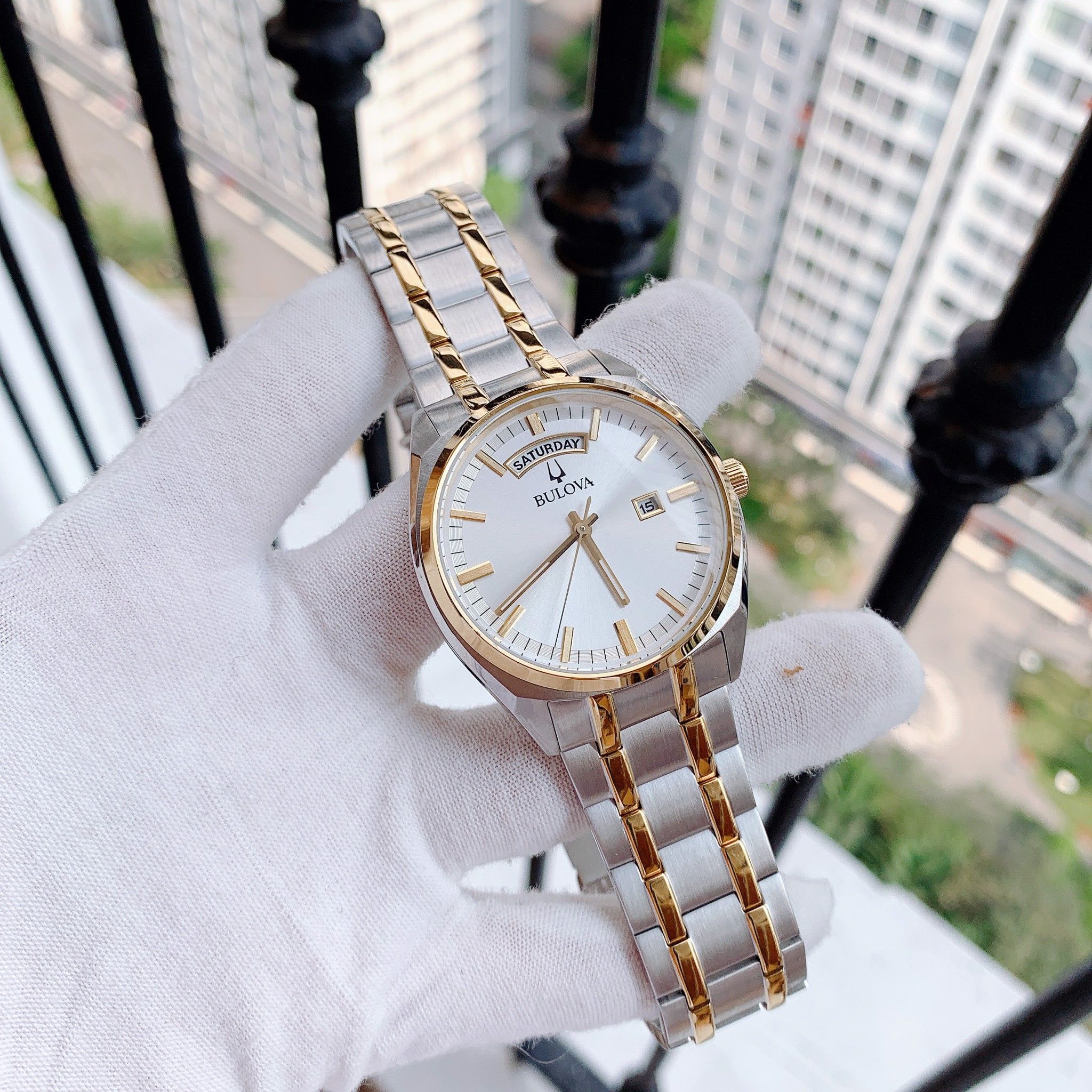 Bulova Quartz 98C127 - Đồng Hồ Nam – PhongWatch