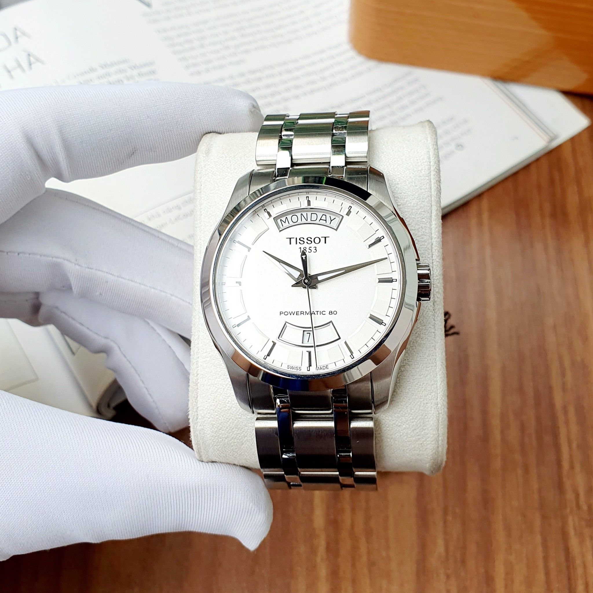 Tissot Couturier DayDate White - T035.407.11.031.00 ( T0354071103100 ...