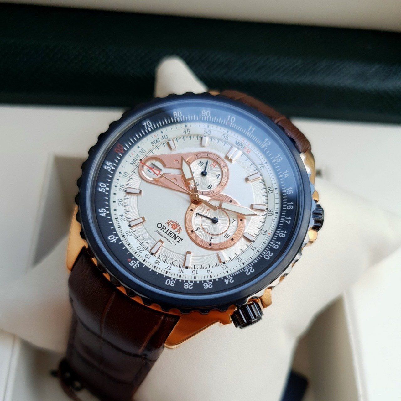 Orient Speedster FET0M003W0 - Đồng Hồ Nam - Chính Hãng Giá Tốt – PhongWatch