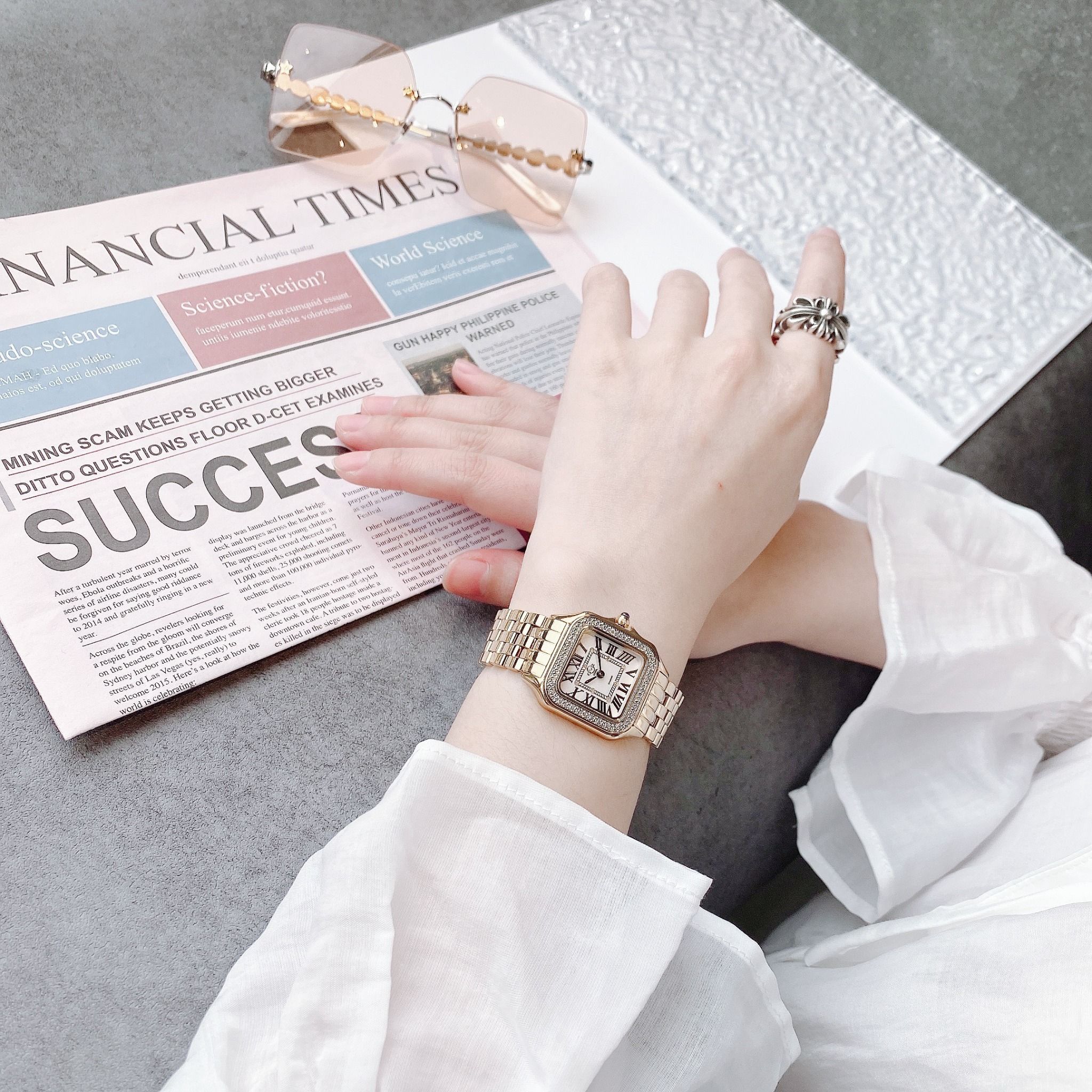 Gv2 By Gevril Quartz 12102B Women's Milan Diamond Swiss Watch ( Nữ ...