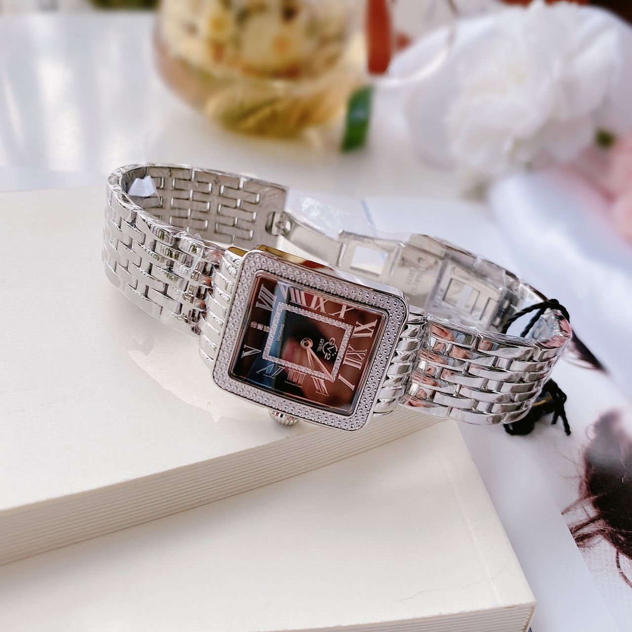 Gv2 By Gevril 12330B Padova Diamond – PhongWatch