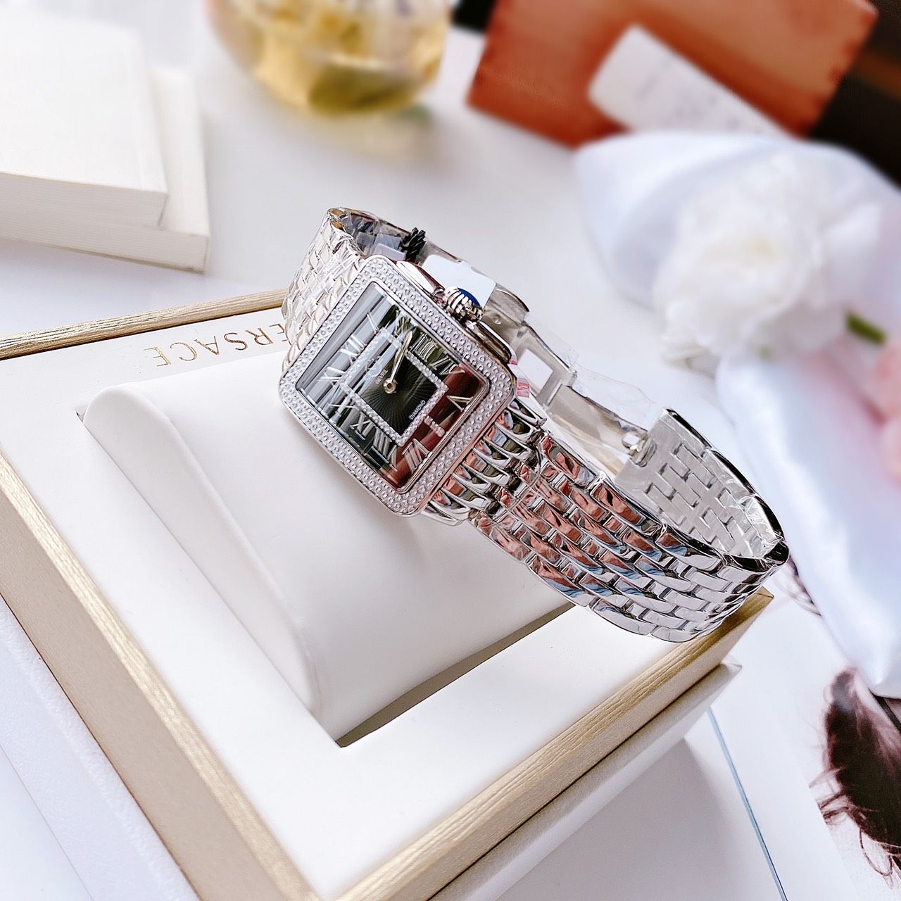 Gv2 By Gevril 12330B Padova Diamond – PhongWatch