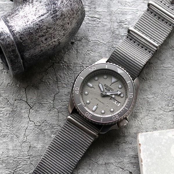 Seiko 5 Sports SRPG61K1 ( SRPG61 ) – PhongWatch