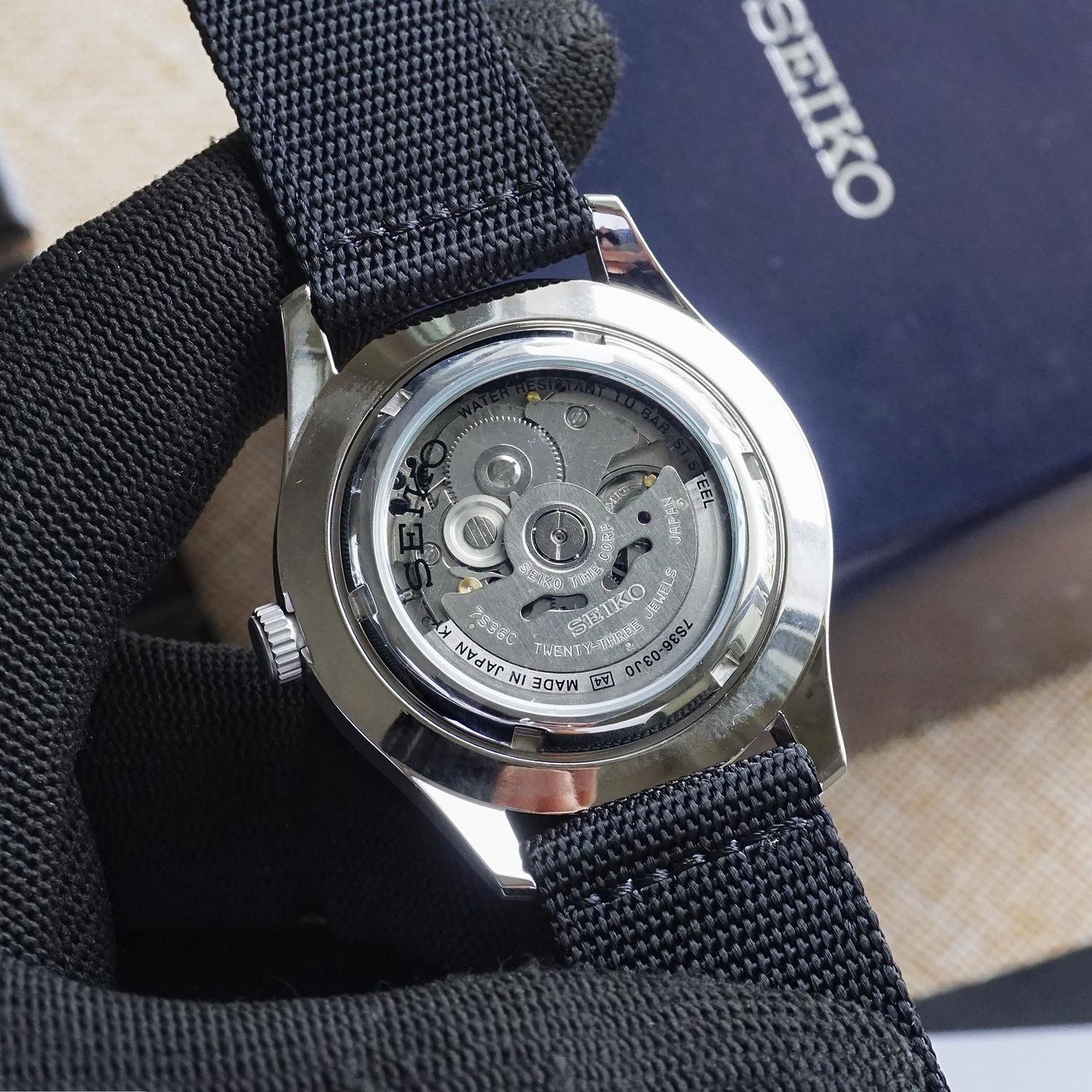 Seiko 5 Sports SNZG15J1 ( SNZG15 ) - Nội Địa Nhật – PhongWatch