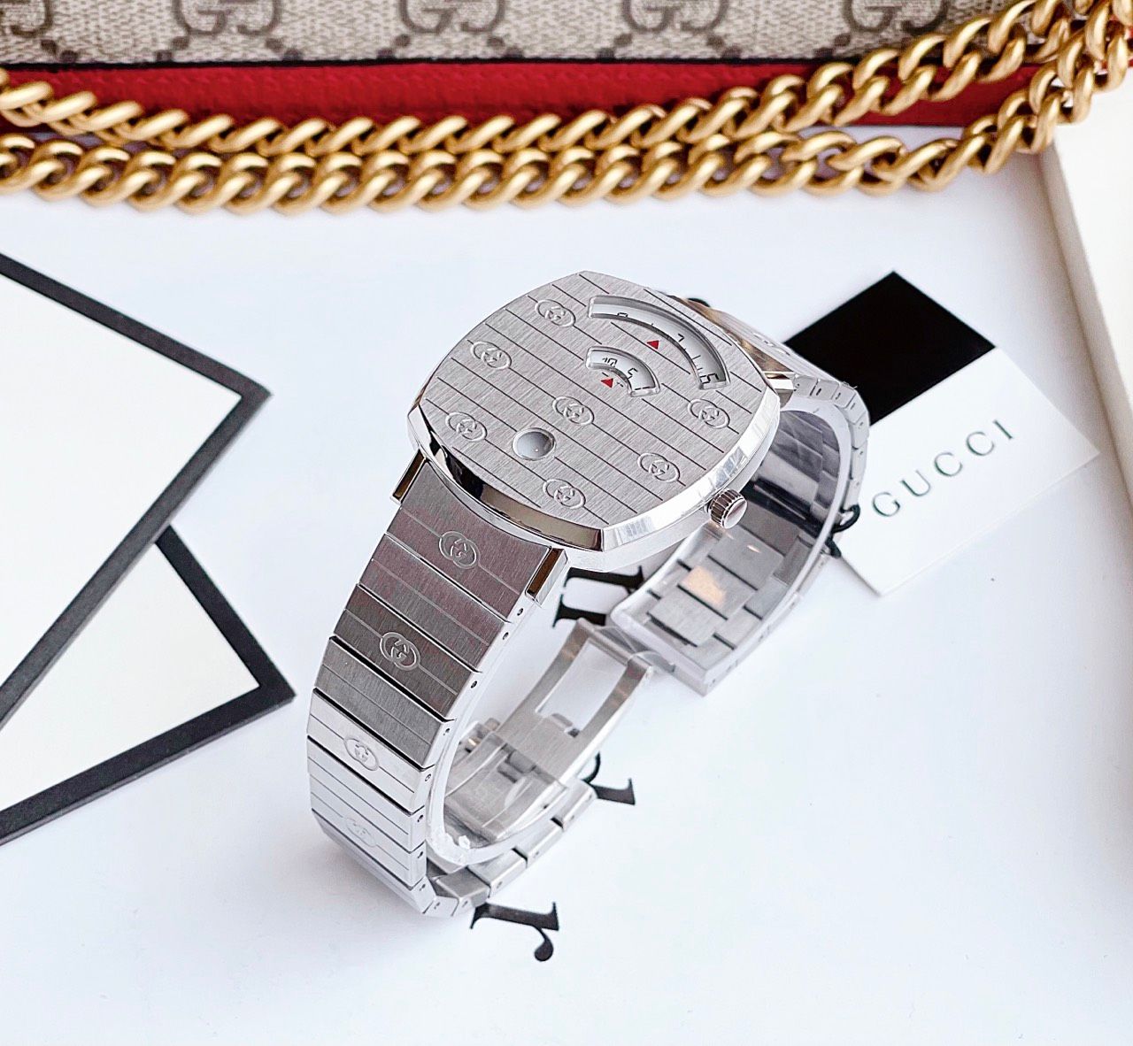 Gucci Grip 38mm Stainless Steel GG Engraved Watch YA157401 – PhongWatch