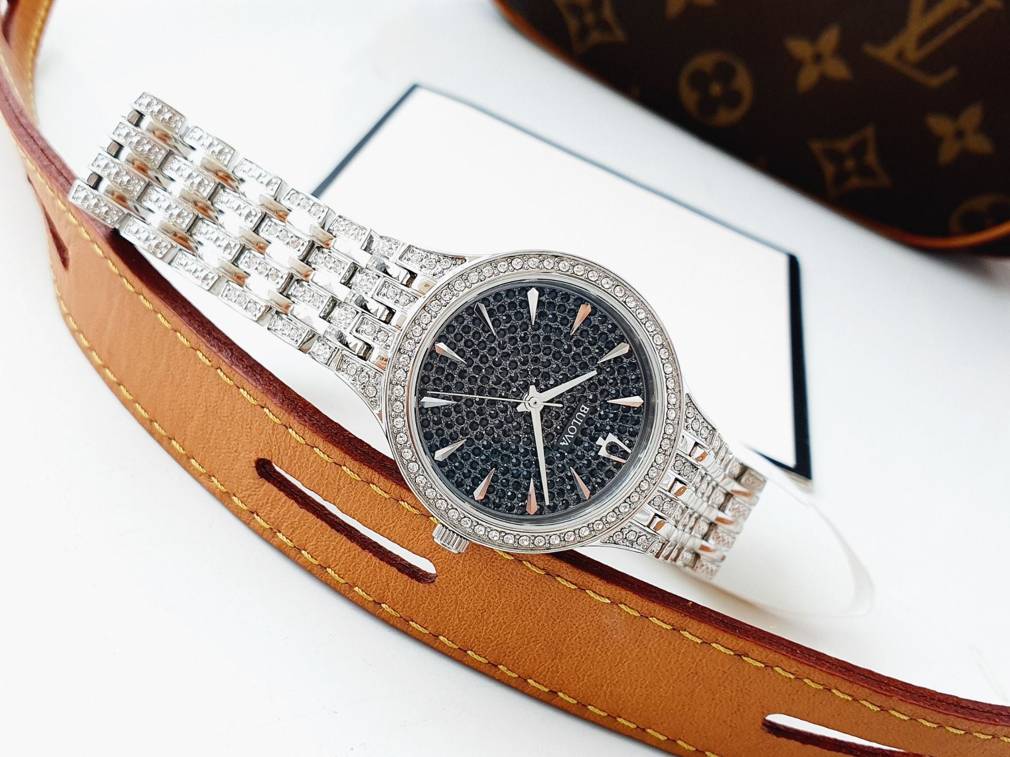 Bulova Quartz Phantom Black Watch 32mm 96L273 - Đồng Hồ Nữ – PhongWatch