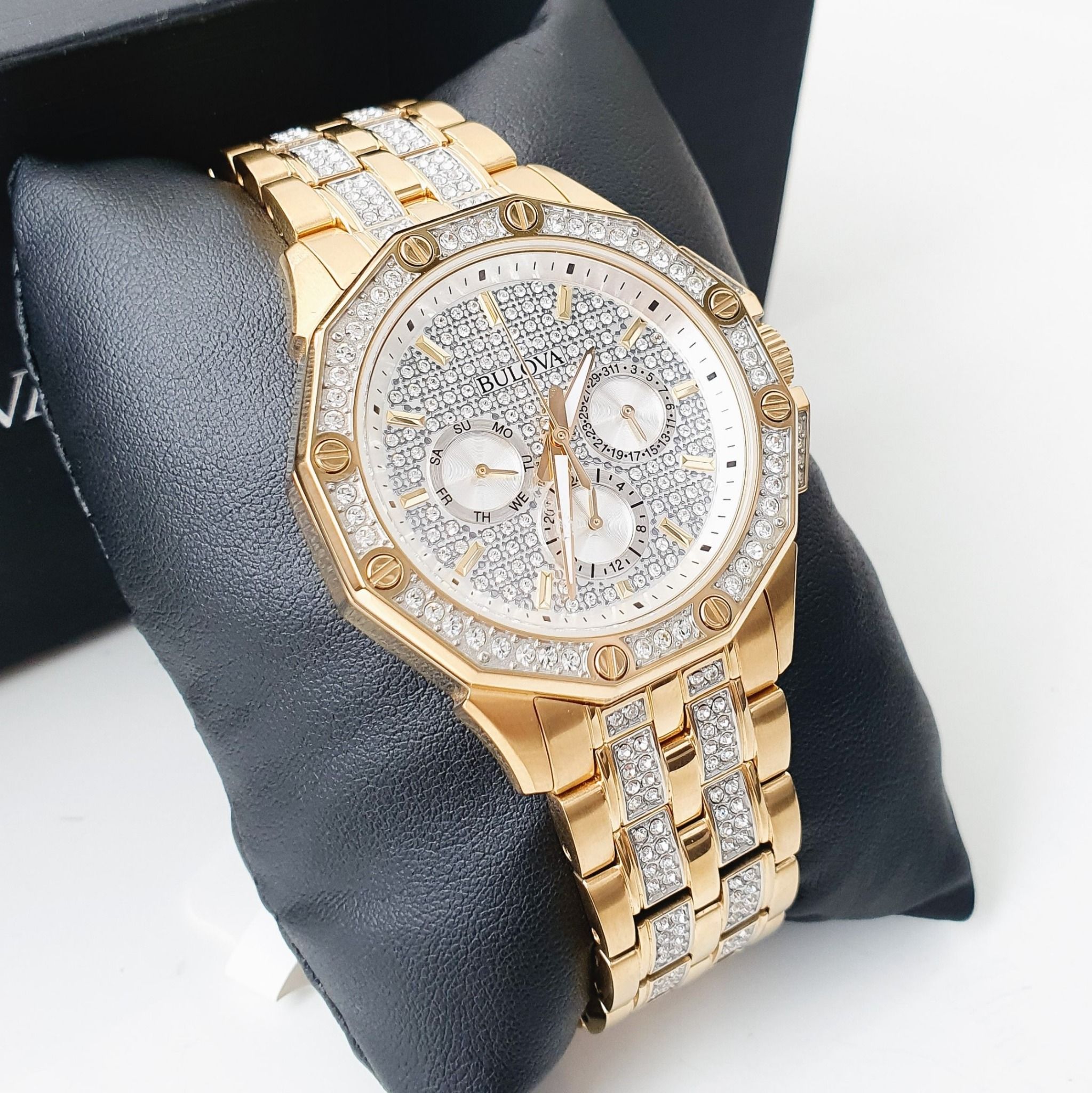 Bulova Crystal 98C126 – PhongWatch