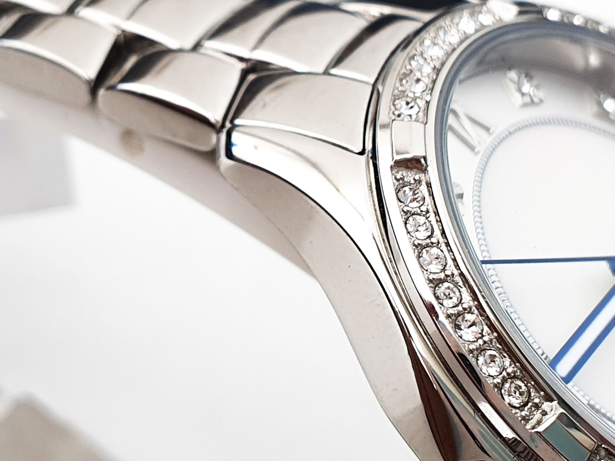 Bulova Quartz 96L265 - Nữ – PhongWatch