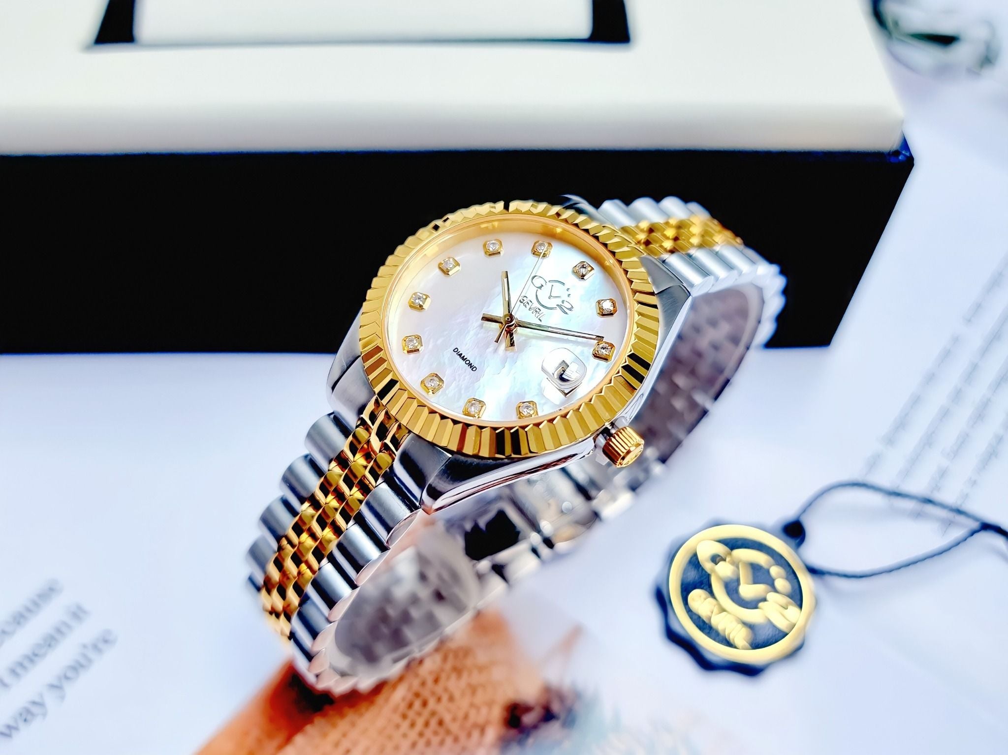 Gv2 By Gevril 12404 Women's Naples Swiss Diamond Watch ( Nữ ) – PhongWatch