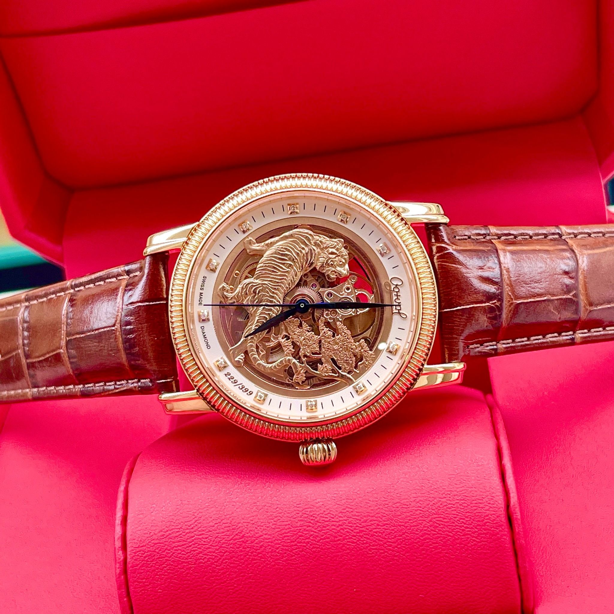 Ogival OG358.53AG42R-GL – PhongWatch