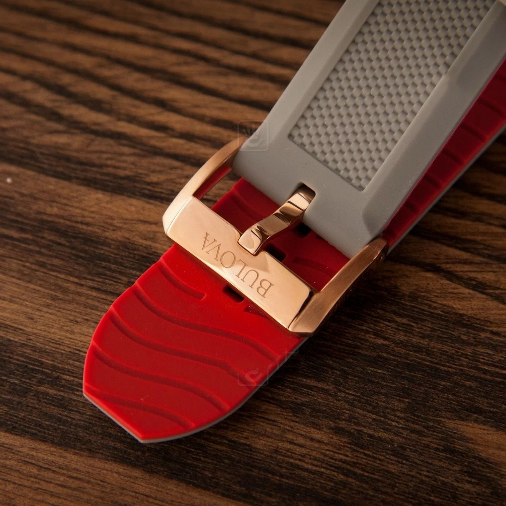 Bulova Marine Star Automatic 98A228 – PhongWatch