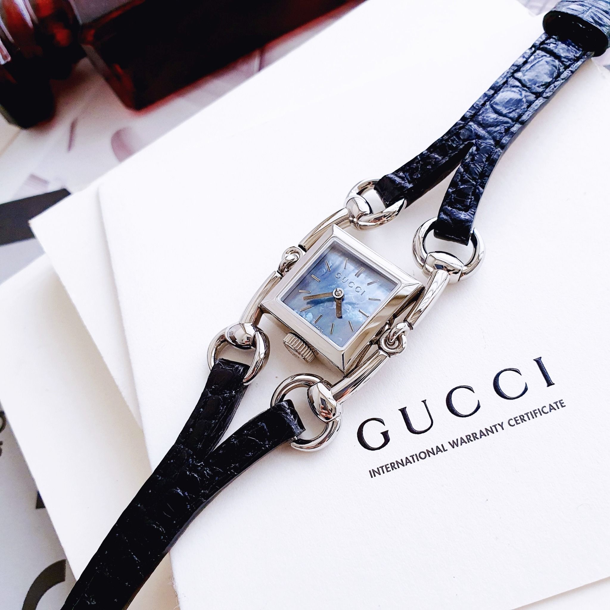 Gucci Signoria Black/Leather Vintage YA116503 - Đồng Hồ Nữ -Đồng Hồ Nữ ...