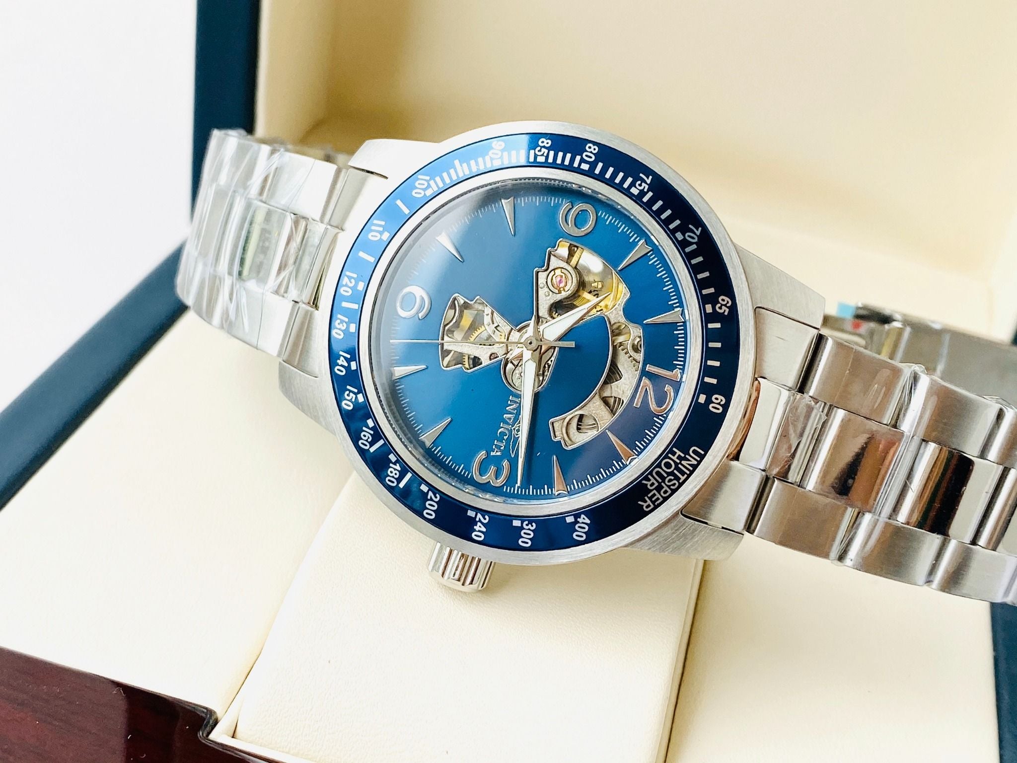Invicta Specialty Blue Skeleton 38549 - Đồng Hồ Nam Chính Hãng Giá Tốt ...