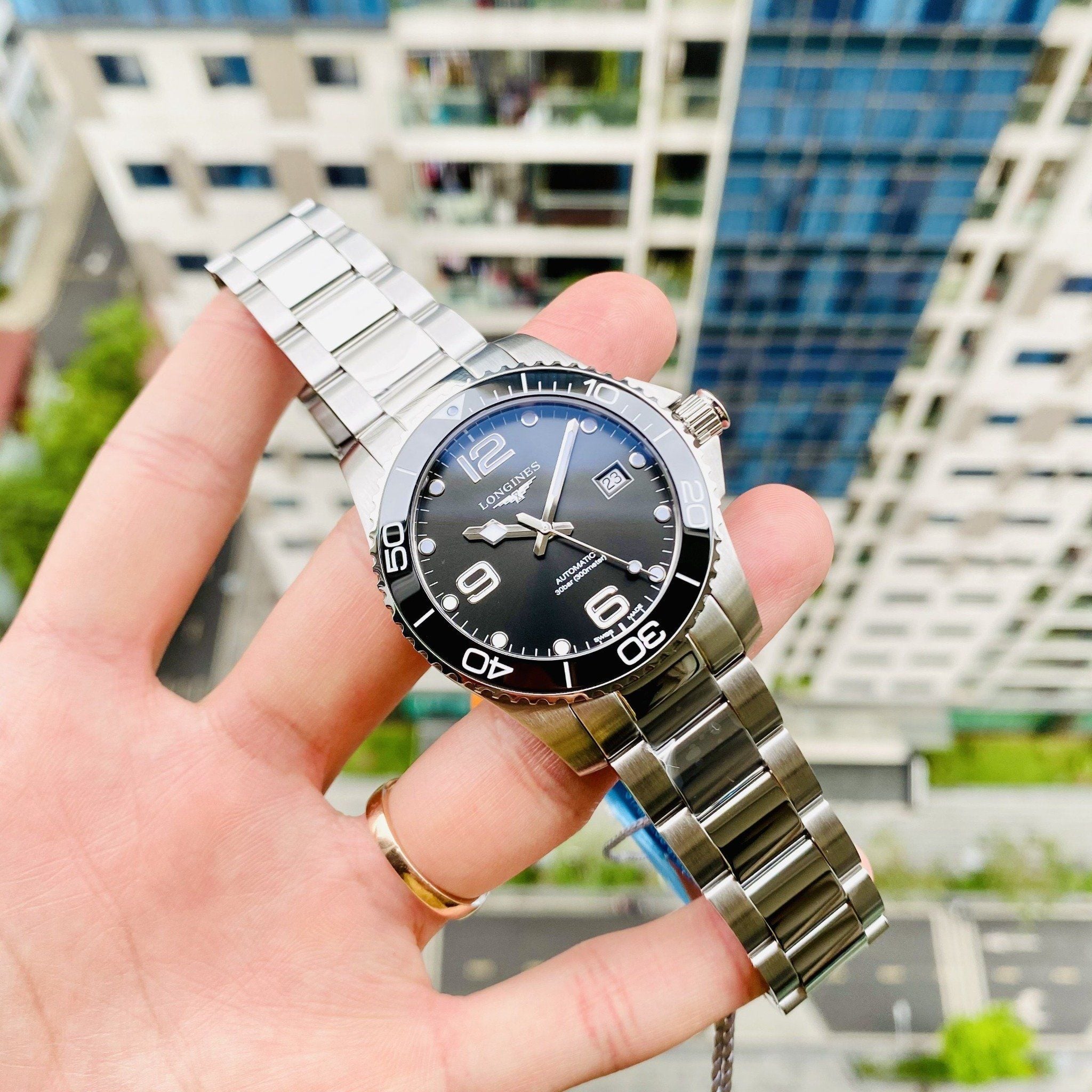 Longines Hydro Conquest Ceramic Black L3.781.4.56.6 ( L37814566 ) 41mm – PhongWatch