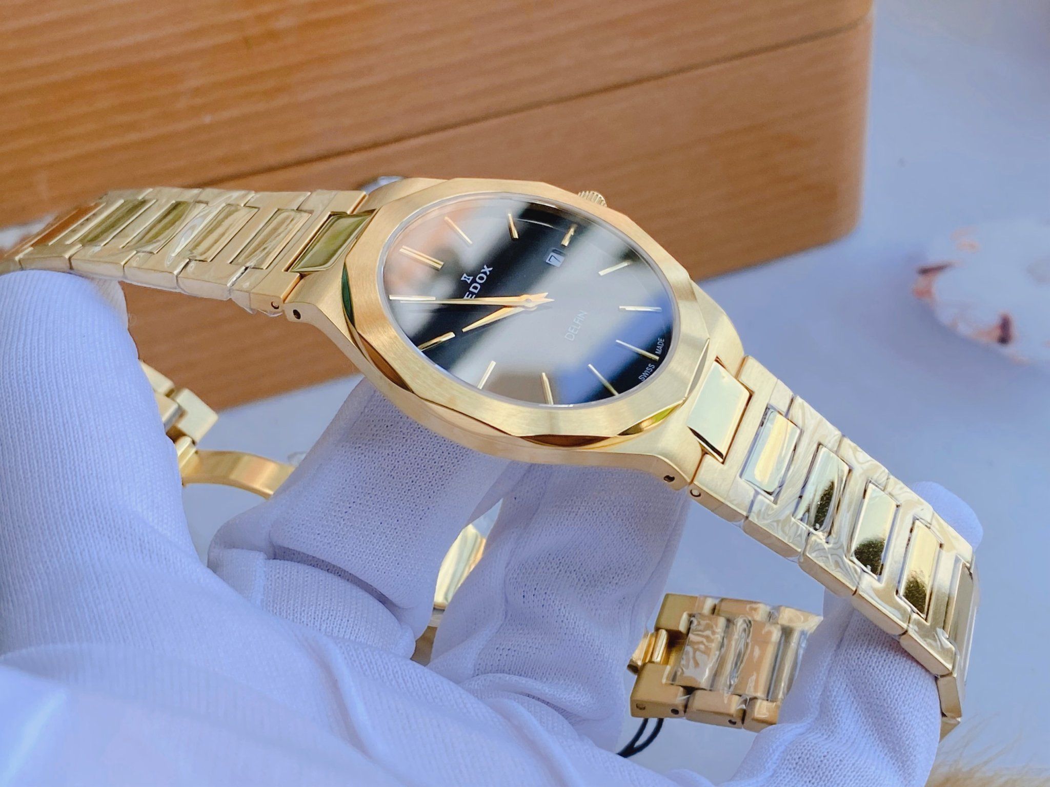 Edox Delfin Gold Steel 71289-37JM-NID ( 7128937JMNID ) - Đồng Hồ Nam ...