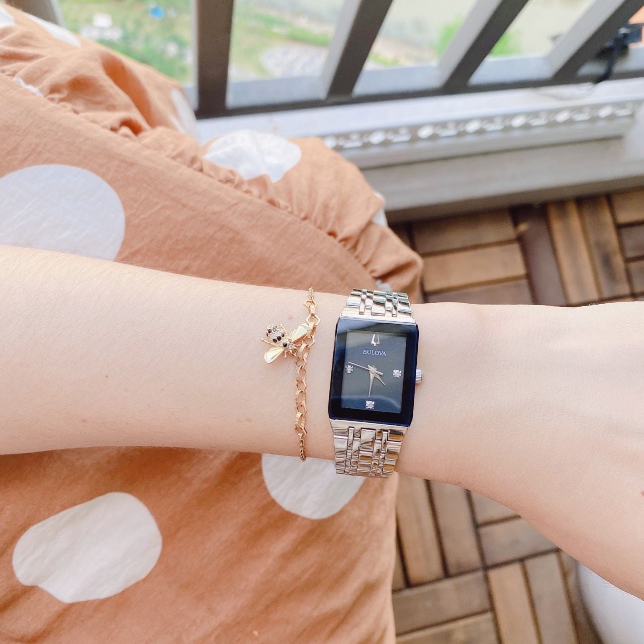 Bulova Quadra Diamond Black Dial 96P202 - Đồng Hồ Nữ – PhongWatch