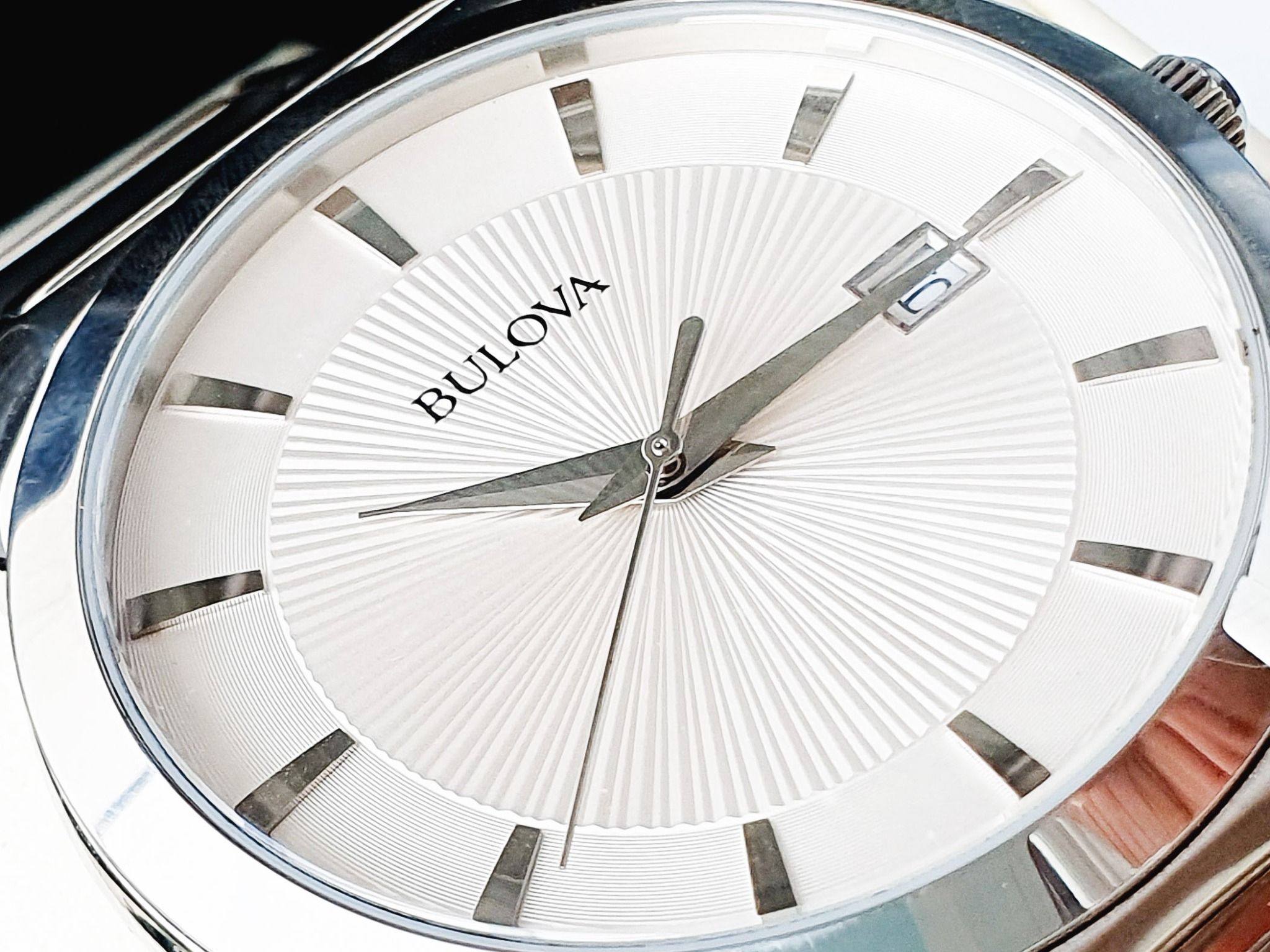 Bulova Quartz 96B015 - Đồng Hồ Nam – PhongWatch