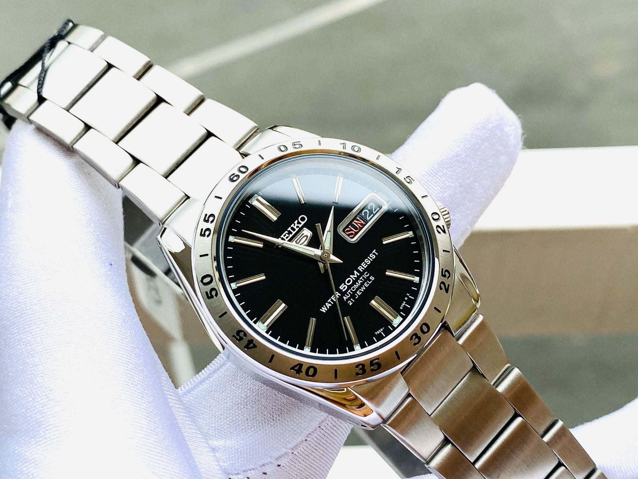 Seiko 5 SNKE01K1 ( SNKE01 ) - Đồng Hồ Nam - Chính Hãng Giá Tốt – PhongWatch