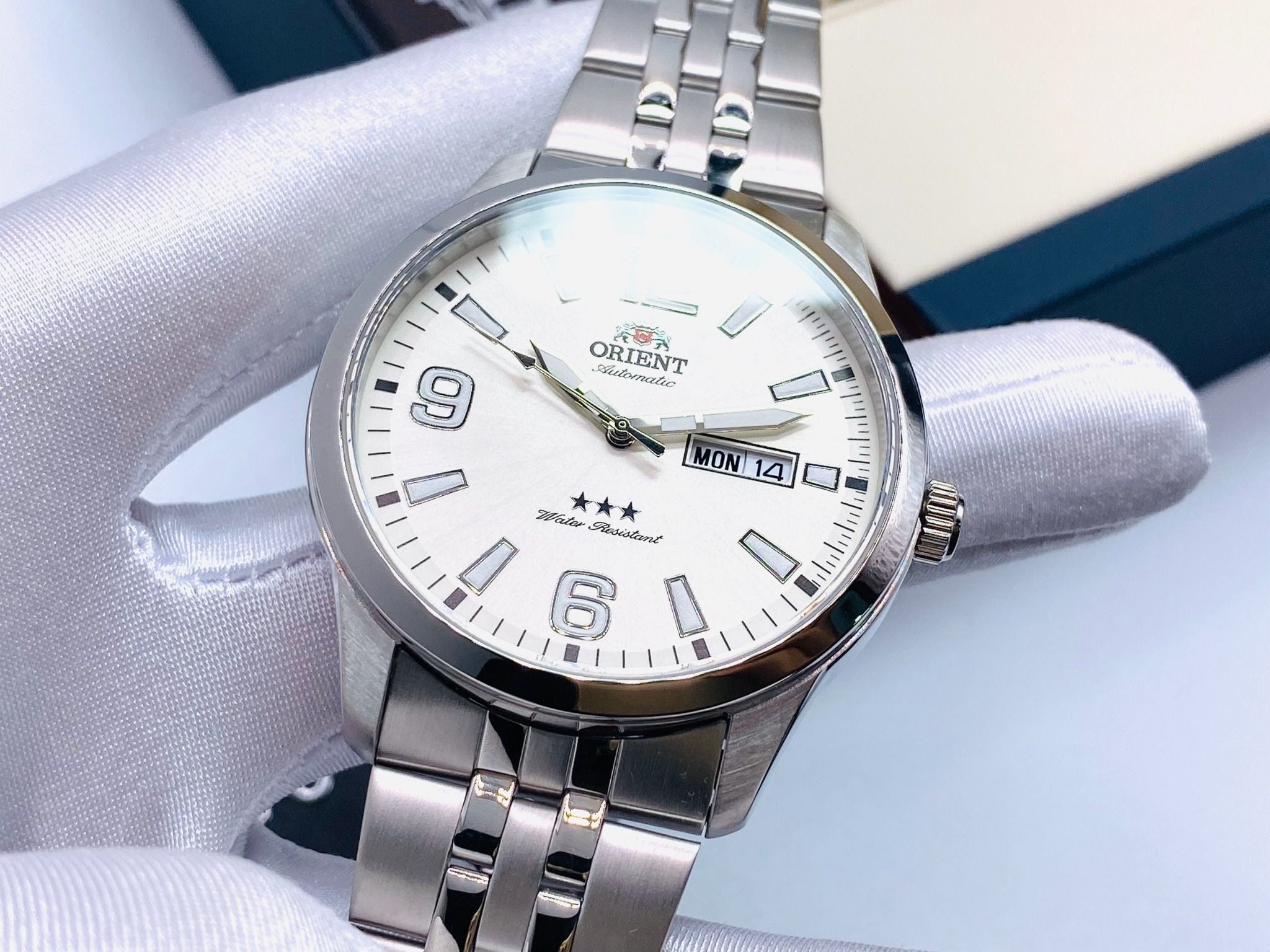 Orient Three Star RA-AB0008S19B - Đồng Hồ Nam - Chính Hãng Giá Tốt ...