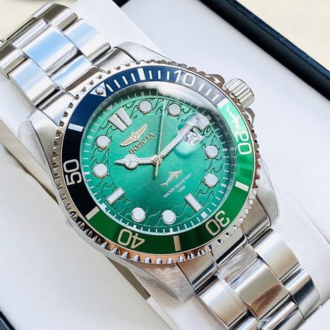 INVICTA - PhongWatch