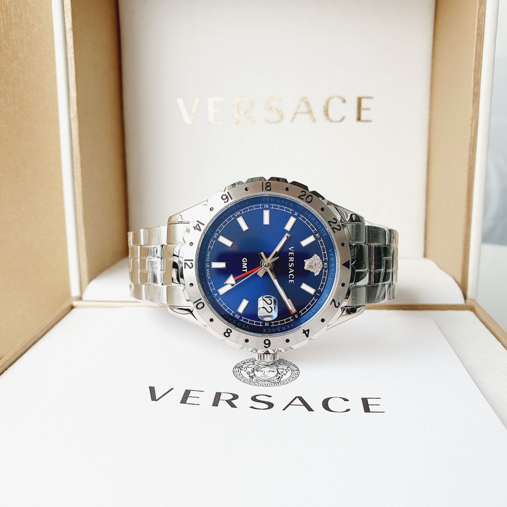 Versace Men's V11010015 Hellenyium 42mm Quartz GMT Blue Dial - Đồng Hồ ...