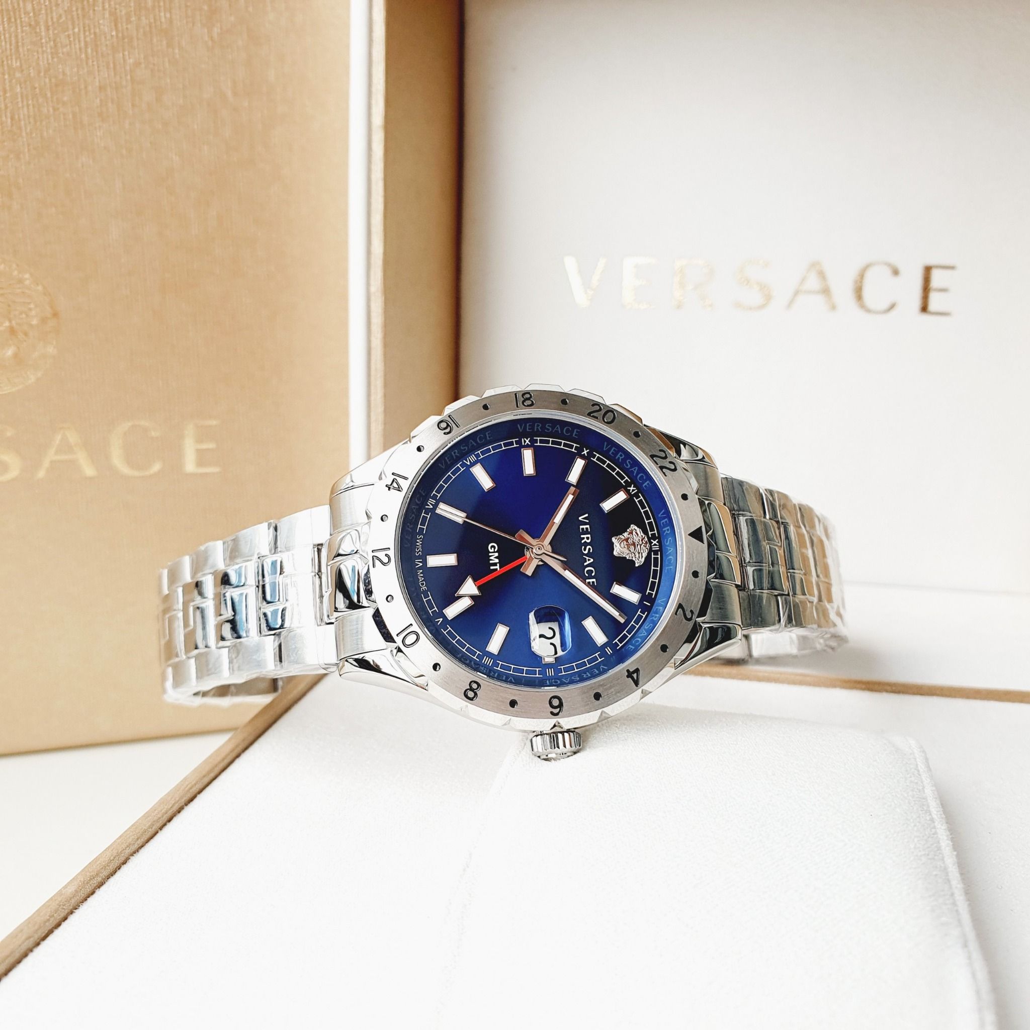 Versace Men's V11010015 Hellenyium 42mm Quartz GMT Blue Dial - Đồng Hồ ...