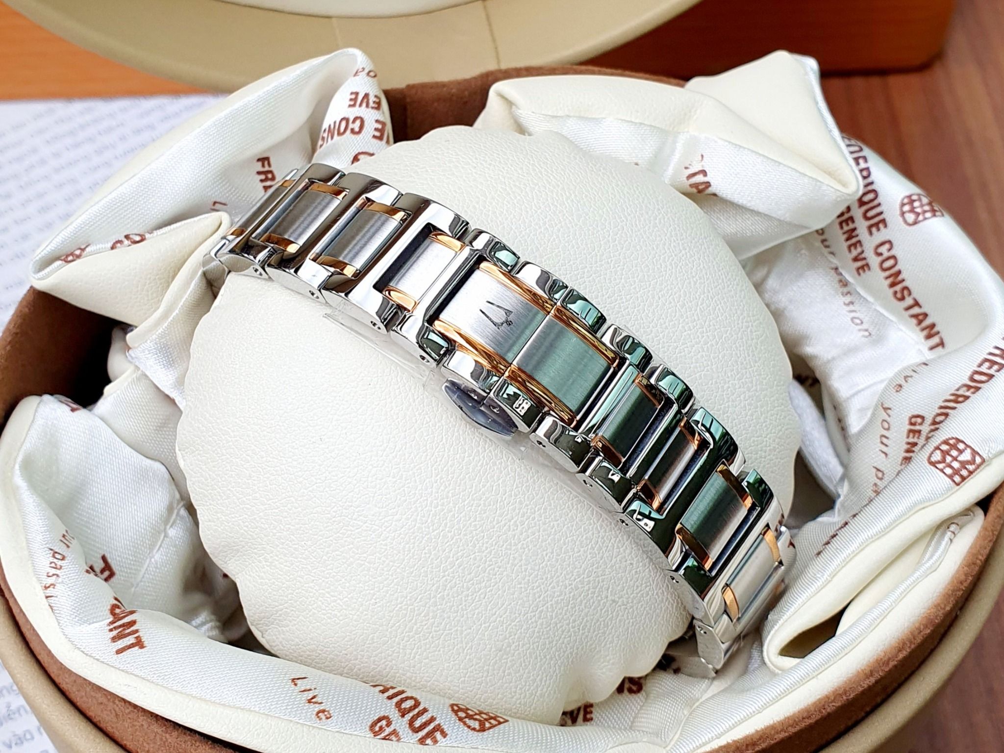 Bulova Marine 98P187 - Đồng Hồ Nữ – PhongWatch