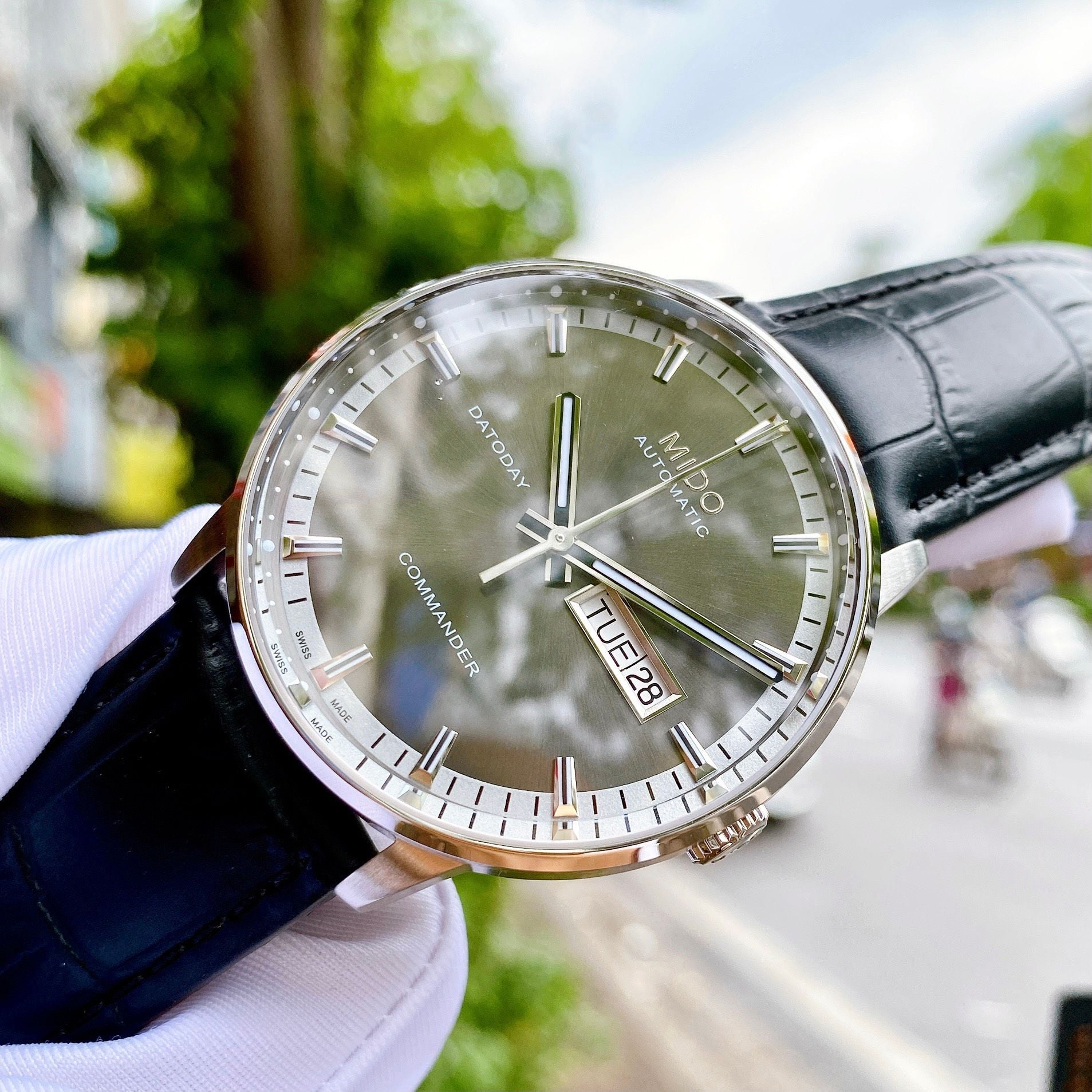 Mido Commander II Automatic M016.430.16.061.80( M0164301606180 ...