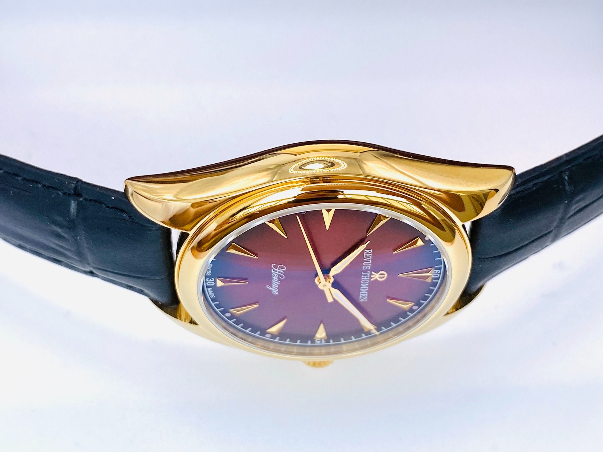 Revue Thommen Heritage Automatic 21010.2516 ( 210102516 ) – PhongWatch