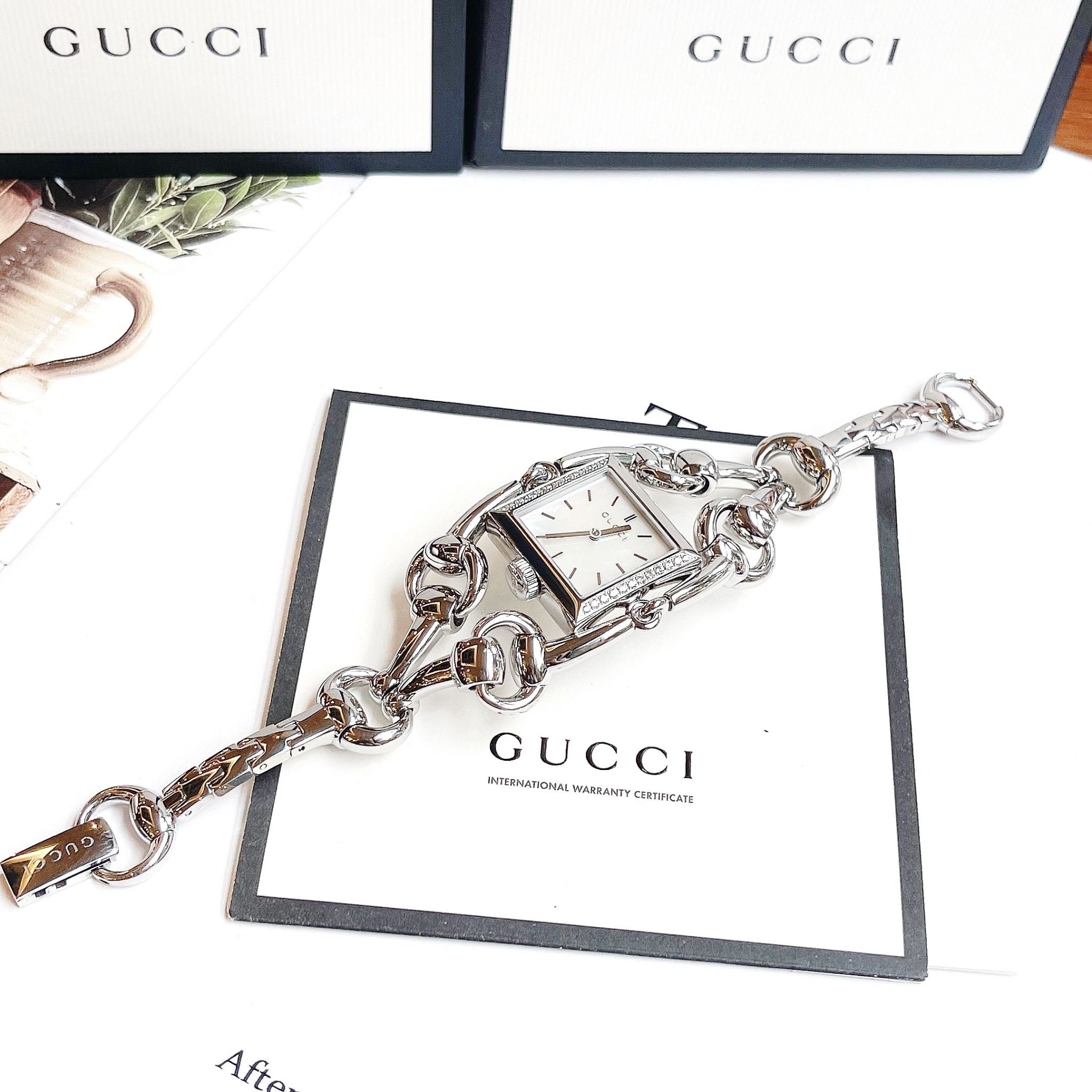 Gucci Signoria White Dial Stainless Steel Quartz YA116505 - Đồng Hồ Nữ ...