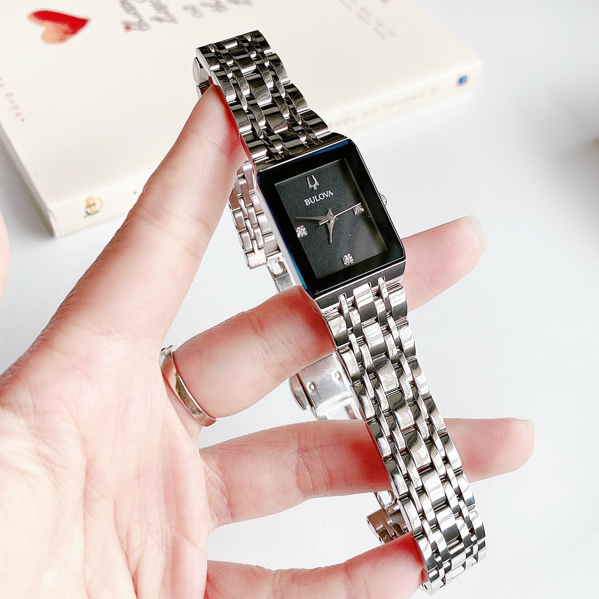 Bulova Quadra Diamond Black Dial 96P202 - Đồng Hồ Nữ – PhongWatch