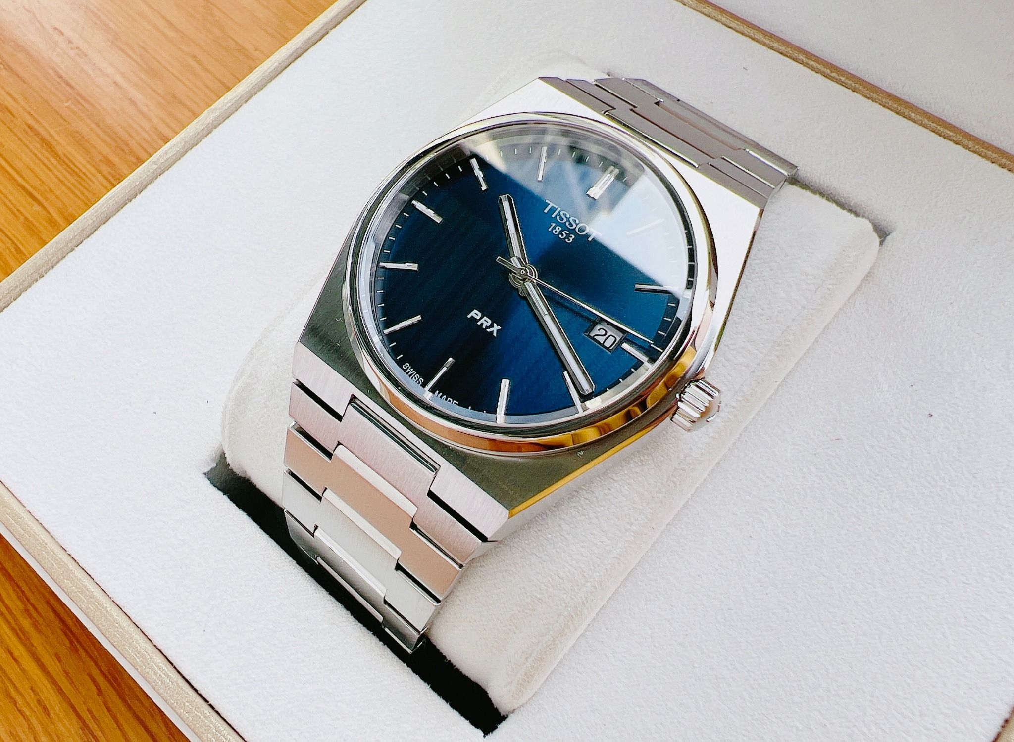 Tissot Quartz PRX T137.410.11.031.00 ( T1374101103100 ) – PhongWatch