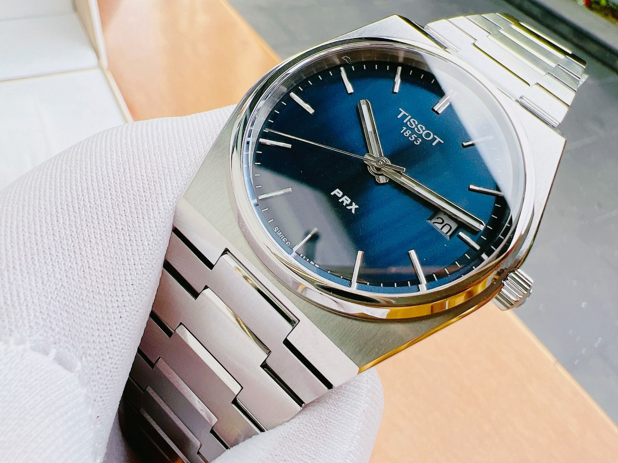 Tissot Quartz PRX T137.410.11.031.00 ( T1374101103100 ) – PhongWatch