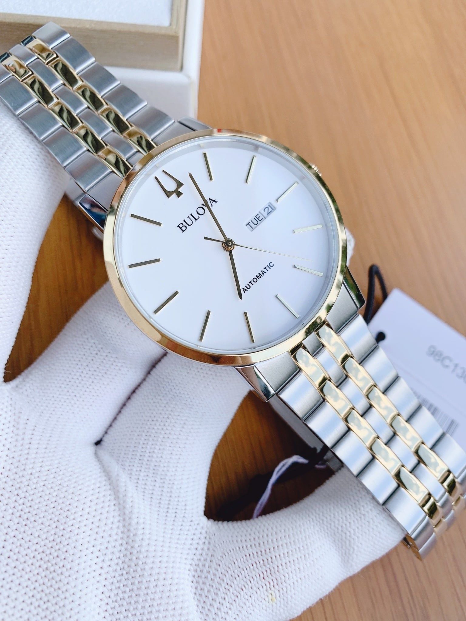 Bulova Classics 98C130 - Đồng Hồ Nam - Chính Hãng Giá Tốt – PhongWatch