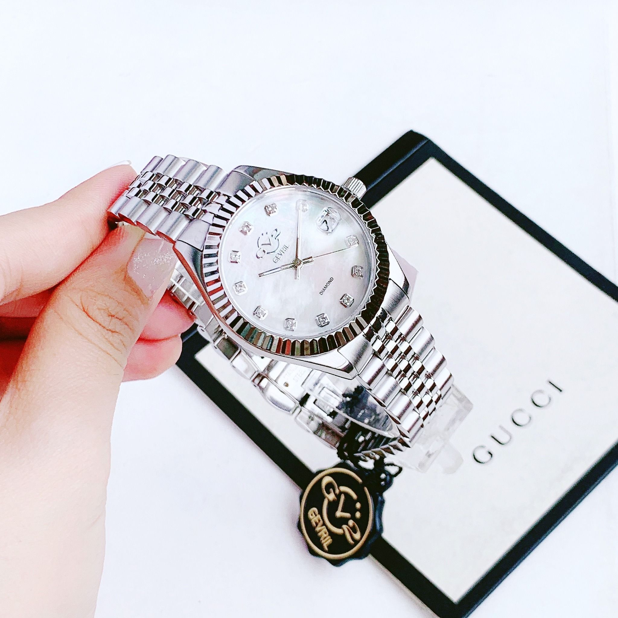 Gv2 By Gevril 12405 Women's Naples Swiss Diamond Watch - Nữ – PhongWatch