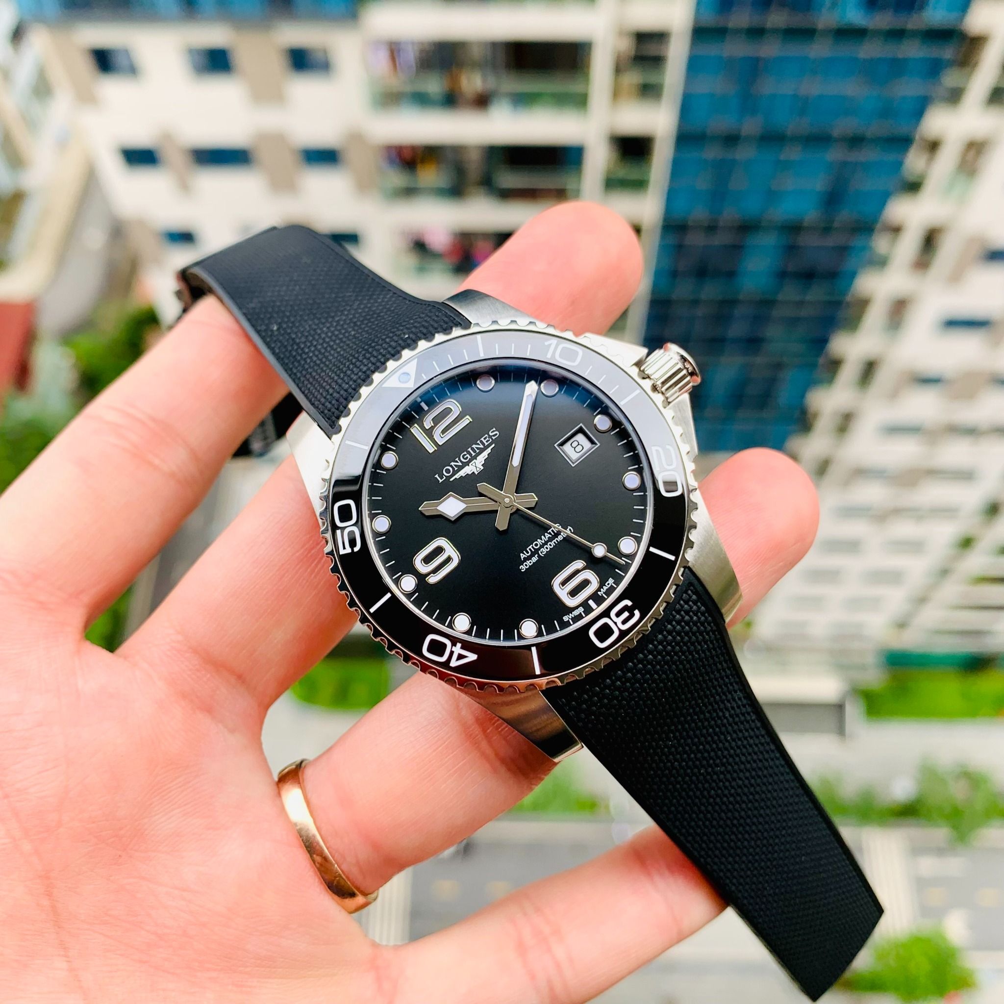 Longines Hydro Conquest Ceramic Black - L3.781.4.56.9 ( L37814569 ...