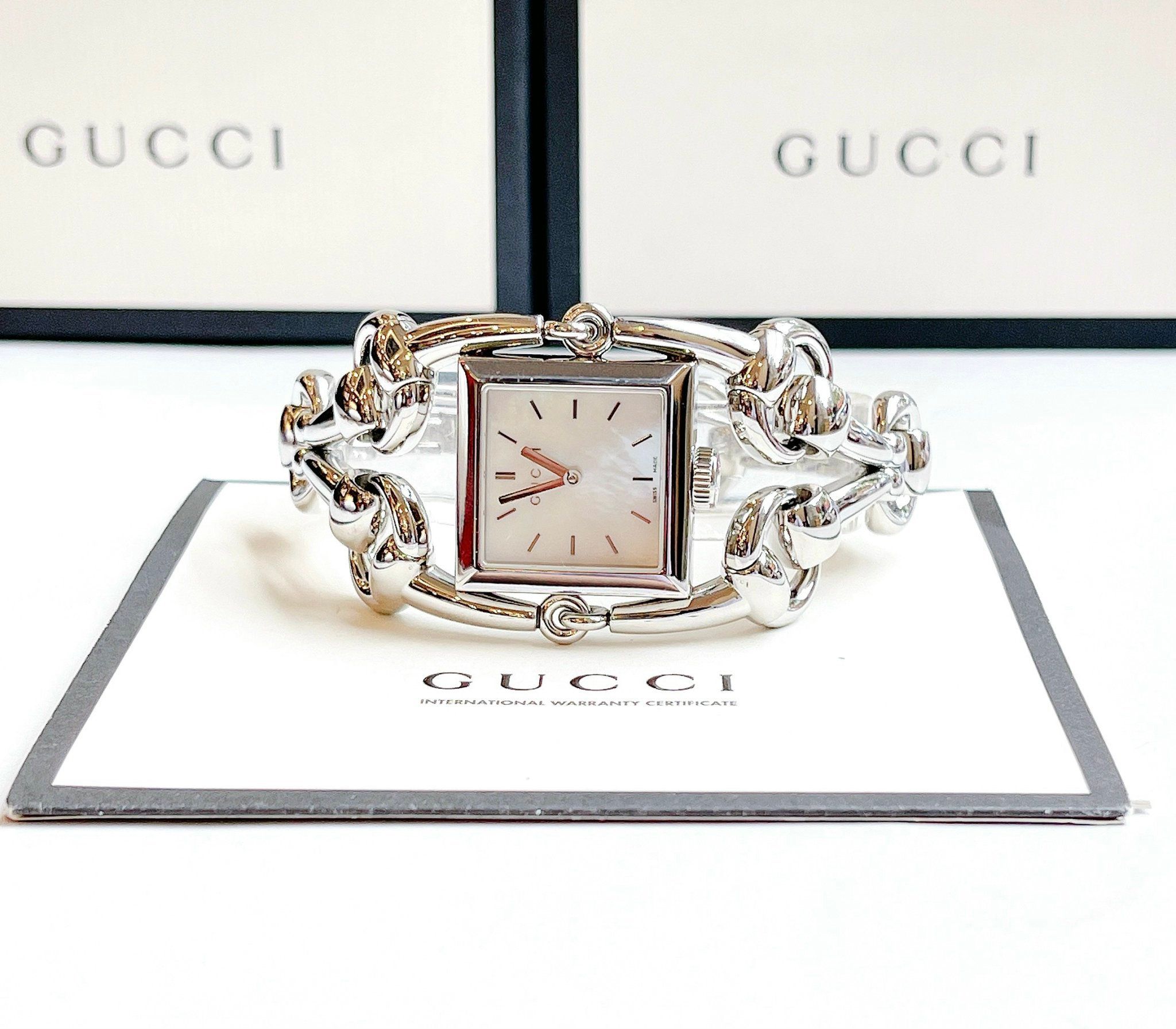 Gucci Signoria Vintage - Đồng Hồ Nữ - Chính Hãng Giá Tốt – PhongWatch