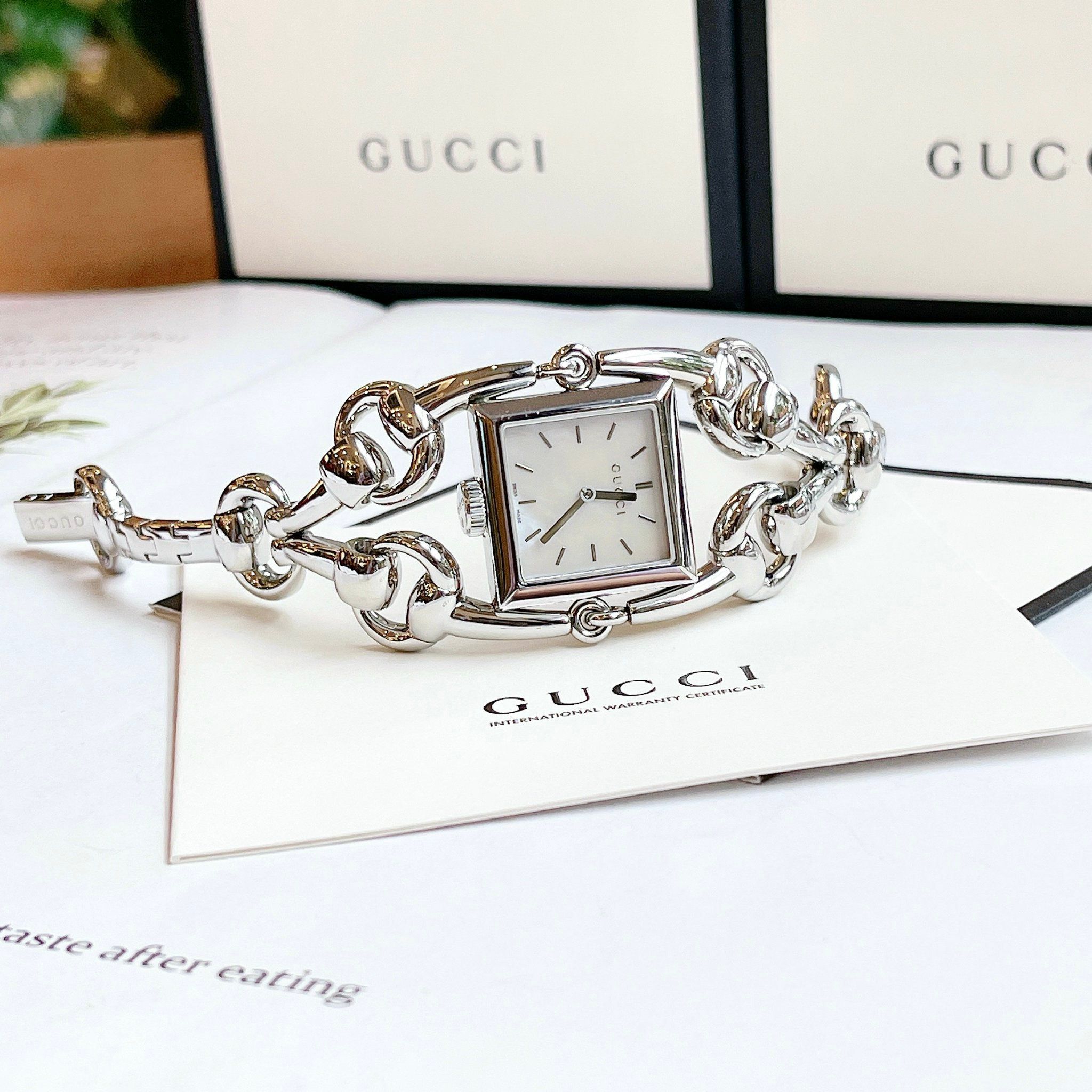 Gucci Signoria Vintage - Đồng Hồ Nữ - Chính Hãng Giá Tốt – PhongWatch