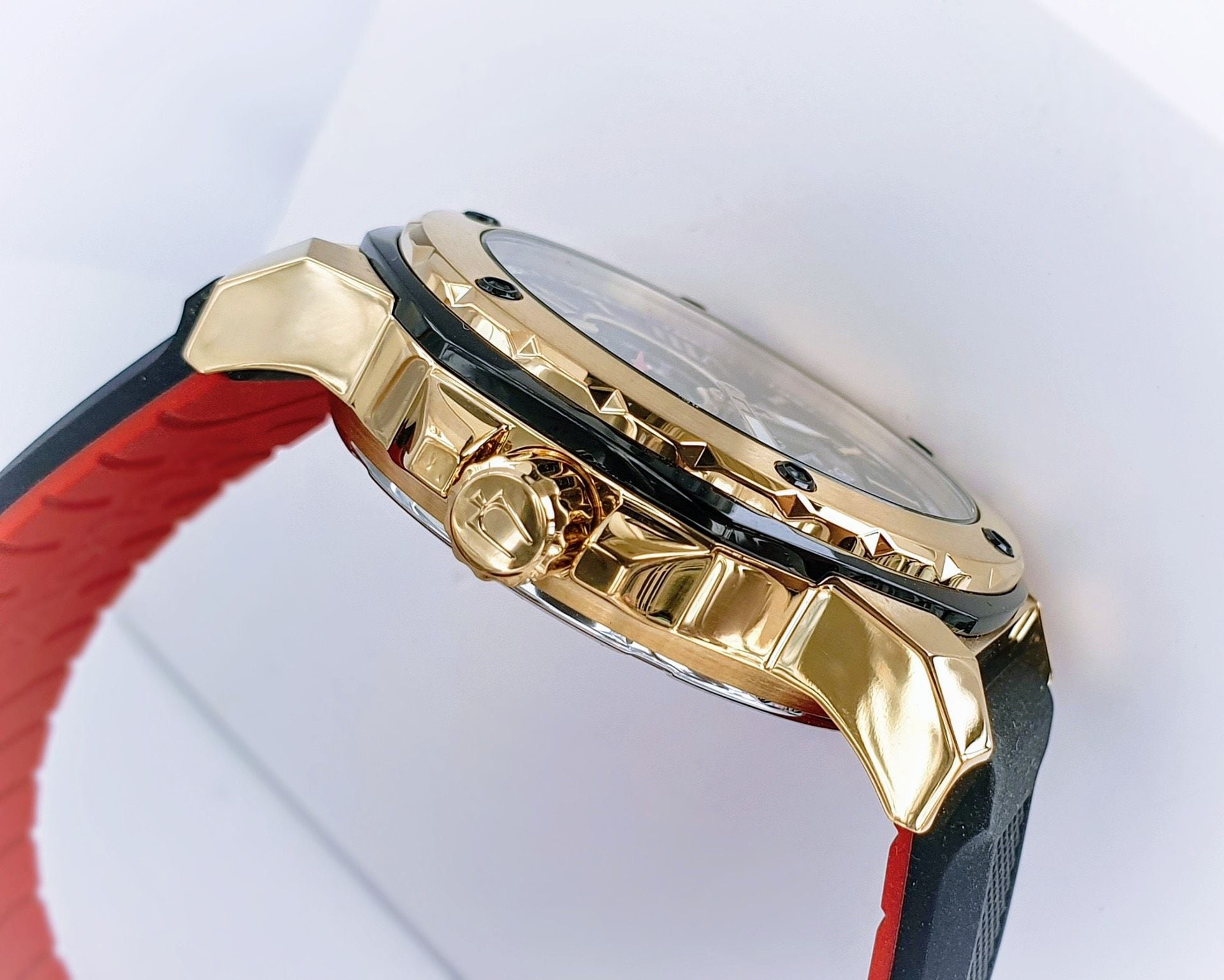 Bulova Marine Star Automatic 98A272 - Đồng Hồ Nam – PhongWatch