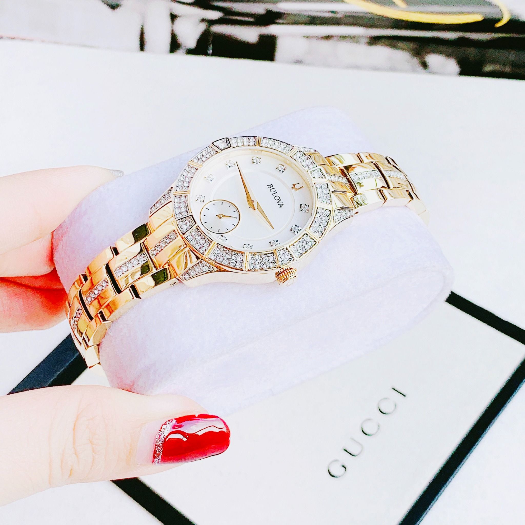 Bulova Phantom Quartz Diamond Crystal Mother of Pearl Dial 98L283 ...