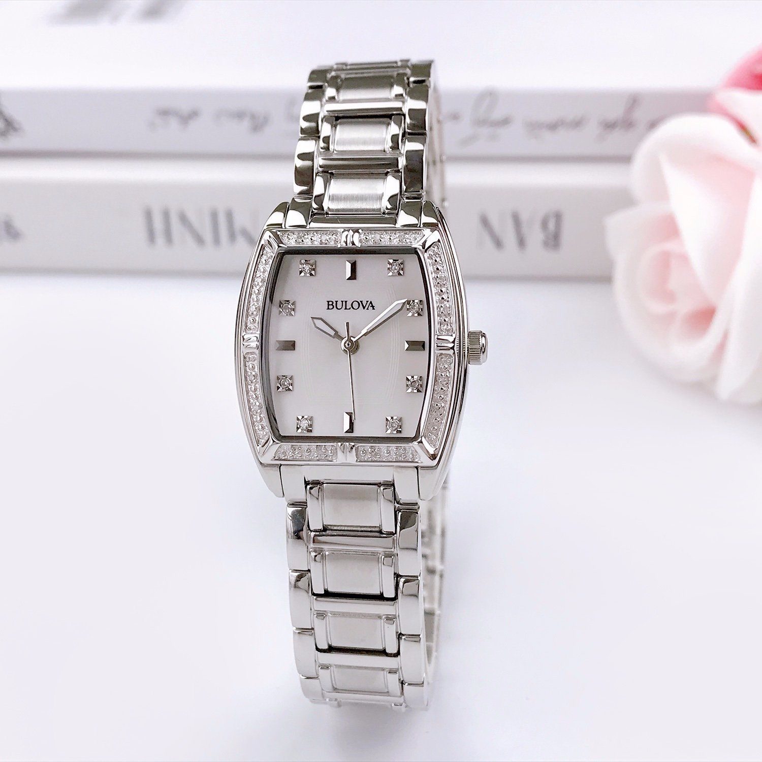 Bulova Quartz 96R162 - Đồng Hồ Nữ - Chính Hãng Giá Tốt – PhongWatch