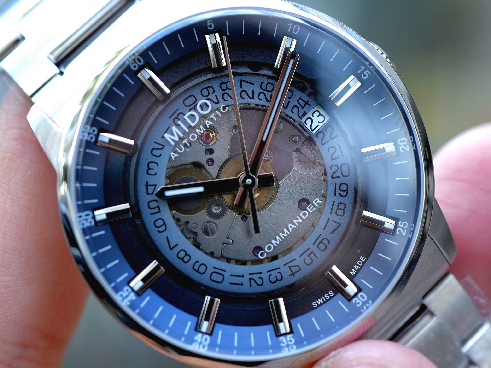 Mido Commander Gradient Blue - M021.407.11.411.01 ( M0214071141101 ...