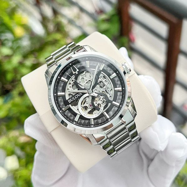 Bulova Sketeton 96A208 – PhongWatch