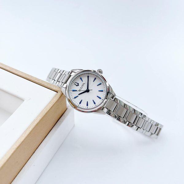 Bulova Quartz 96L285 Sutton Quartz Silver Dial Sver Tone - Đồng Hồ Nữ ...