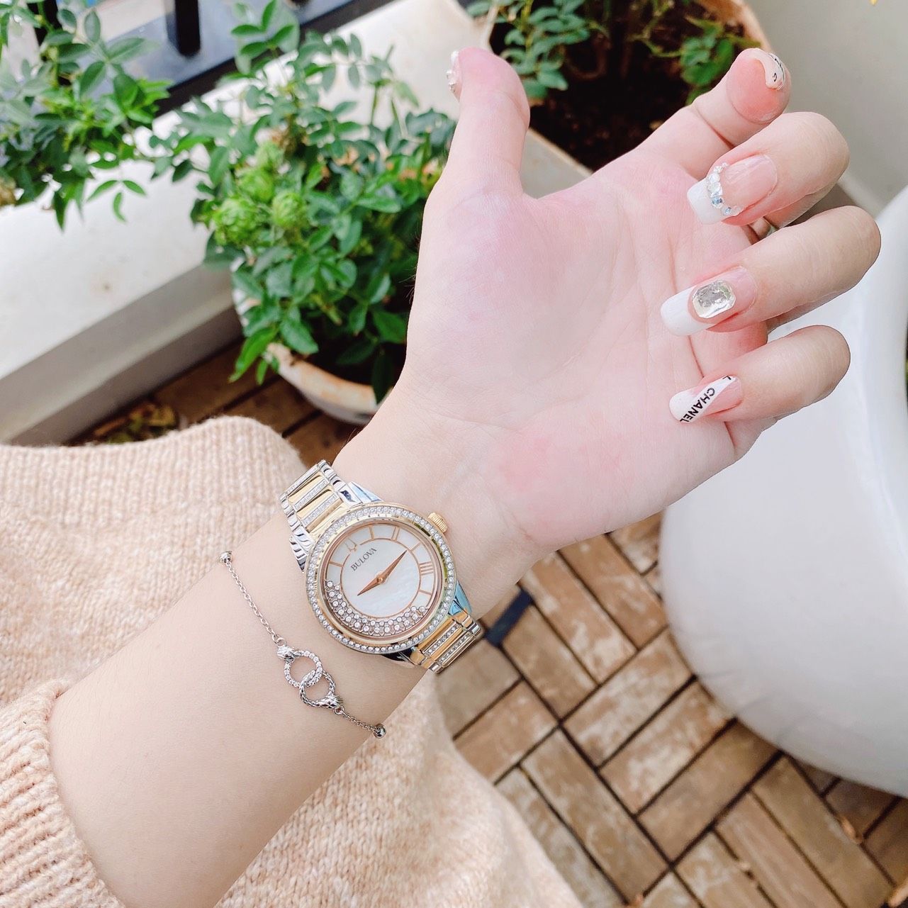 Bulova Quartz 98L245 - Đồng Hồ Nữ - Chính Hãng Giá Tốt – PhongWatch