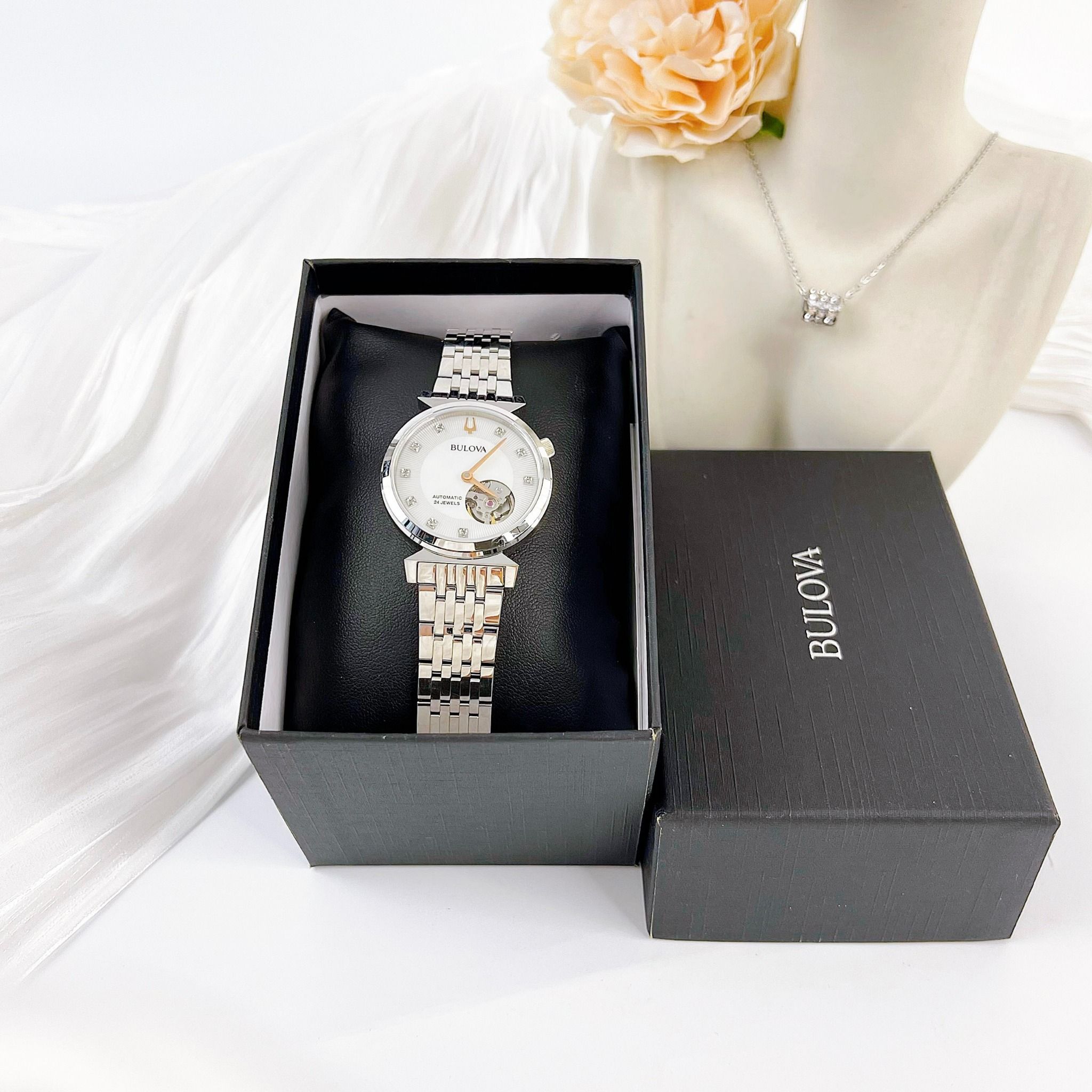 Bulova Regatta Automatic 96P222 White Dial Silver Tone - Đồng Hồ Nữ ...